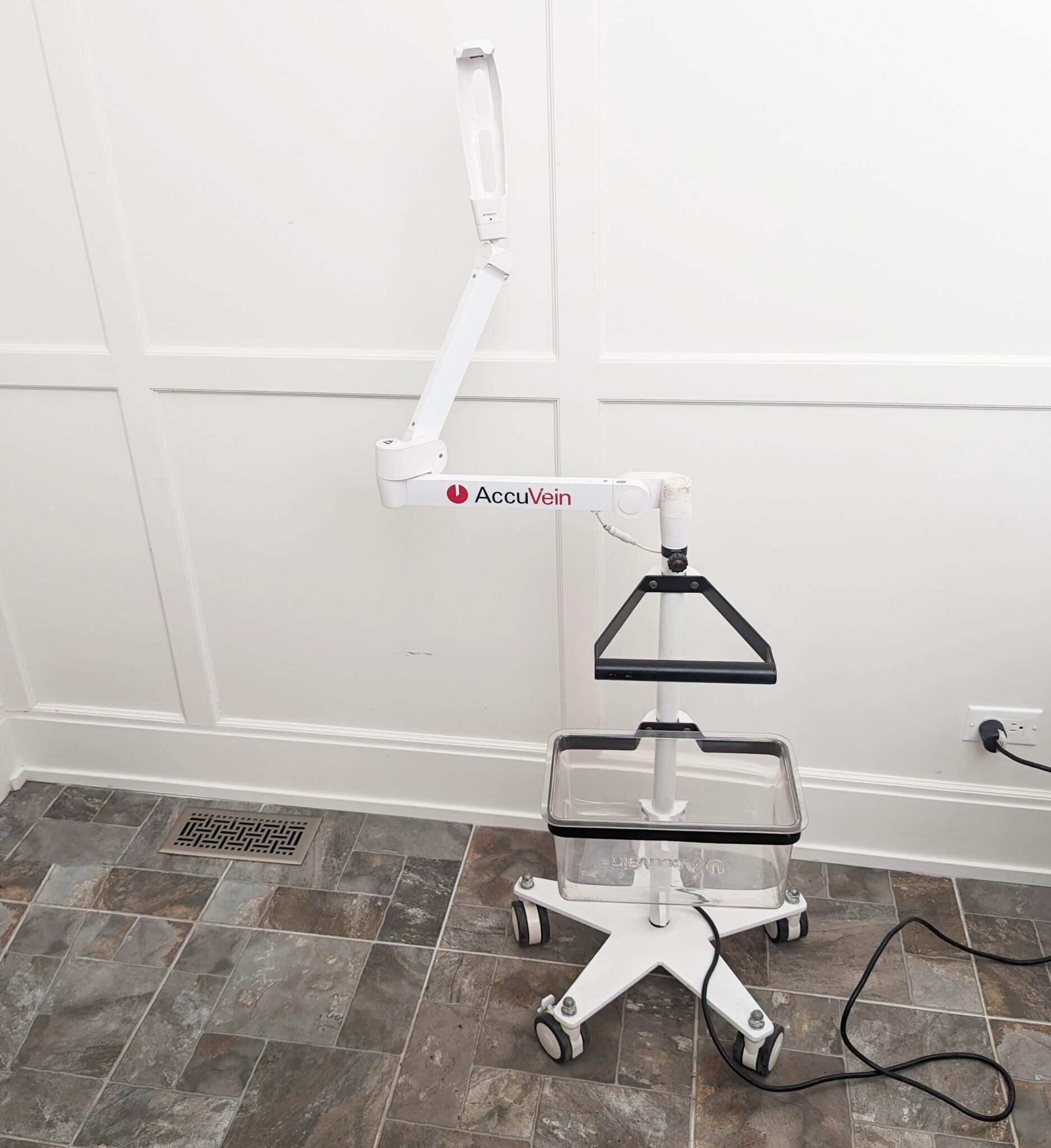 AccuVein HF470 Wheeled Stand - CHD Medical