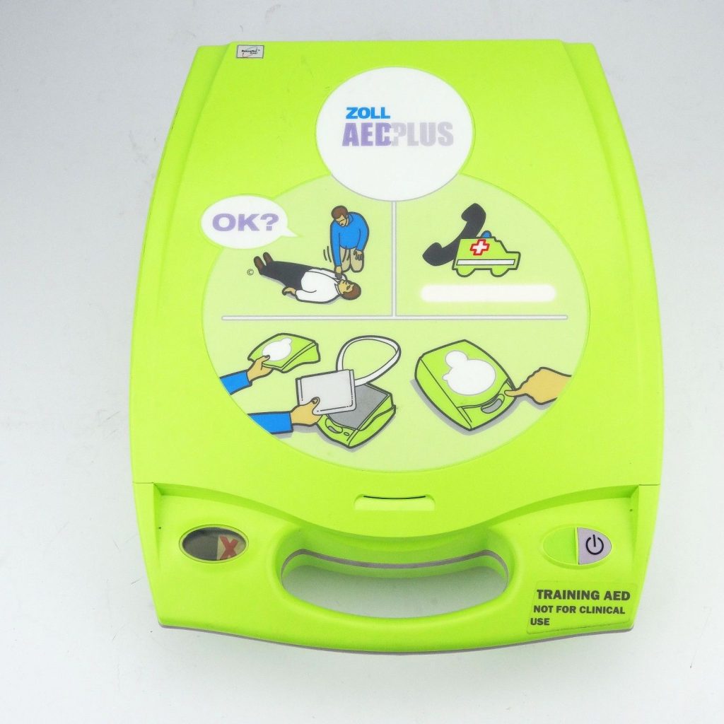 Zoll AED Plus Trainer w/ Pads & Remote for Training CPR/Basic Life ...