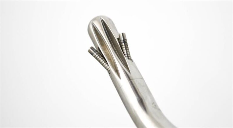 Greenwald U515-28 No-Slip Tip Urethral Suture Guide, 28FR - CHD Medical